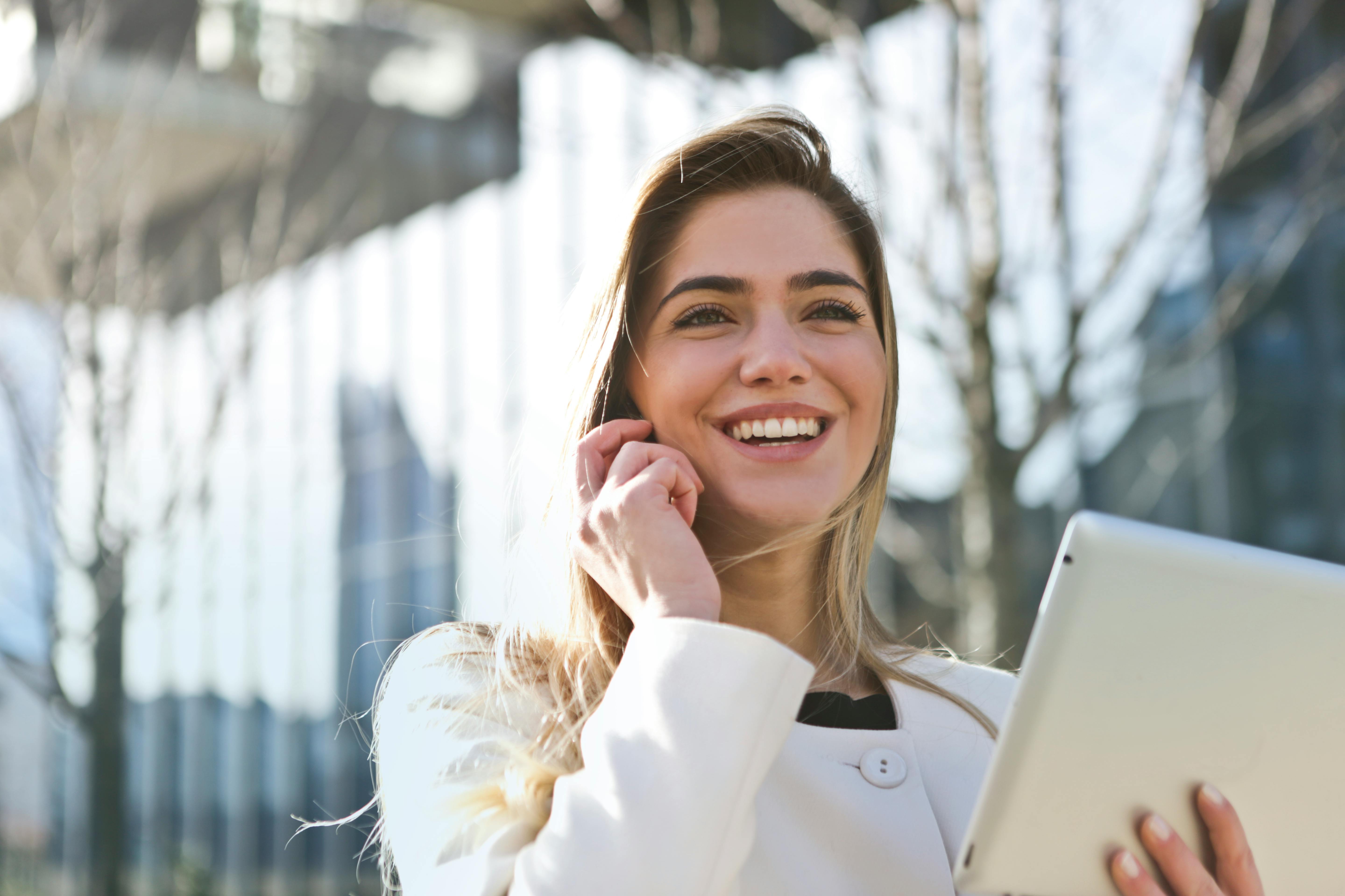 Talk to a Real Person. One Agent for Life. Powered by AI